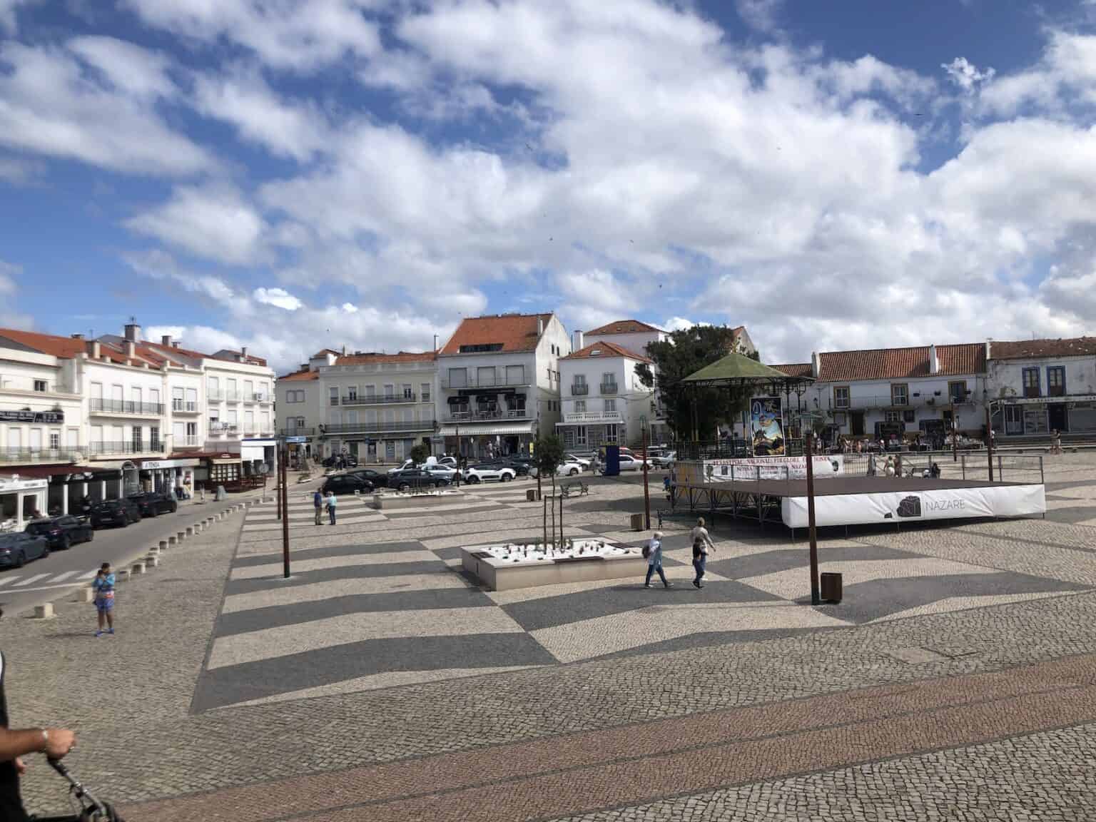 15 Best Things to do in Nazare: Guide to Portugal’s Surf Paradise ...